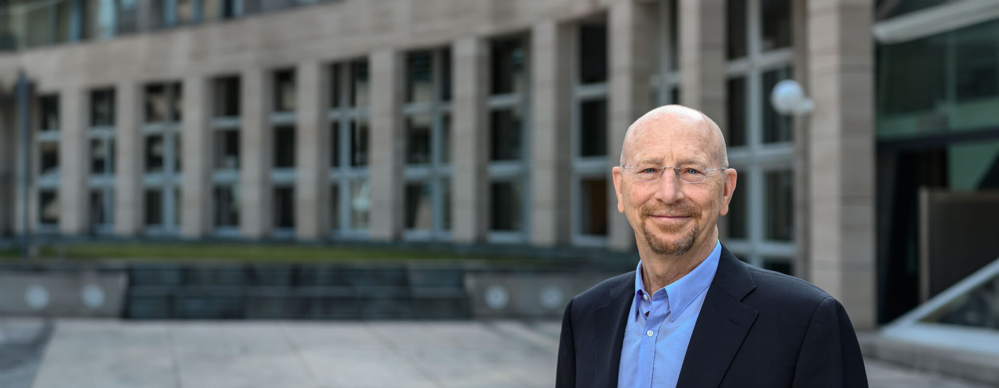 Richard Baldwin - IMD business school for management and leadership courses