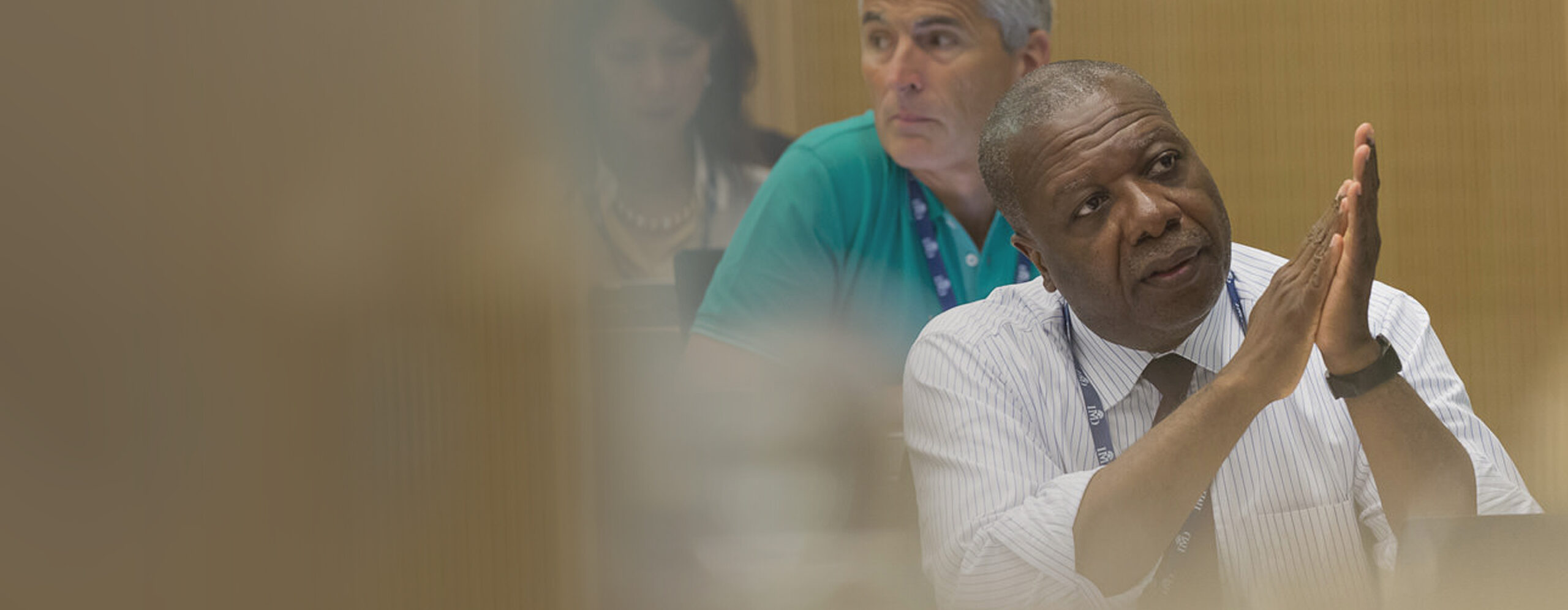 The right leadership mix to transform organizations - IMD business ...