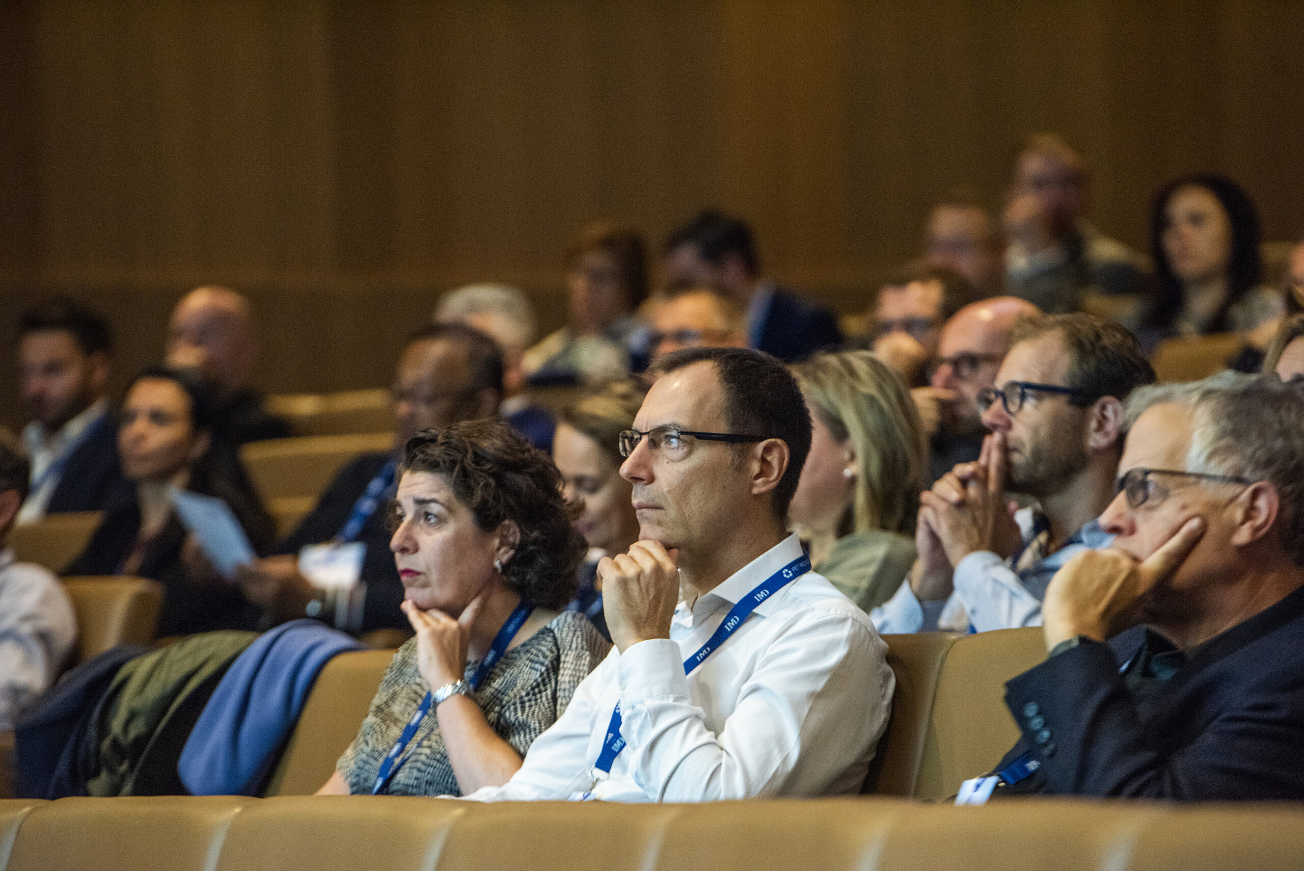 What Is Disruptive Innovation? 10 Examples for You!