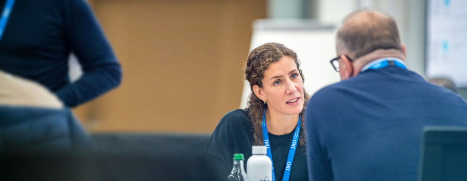 Foundations for Business Leadership - Navigate the complexity of management