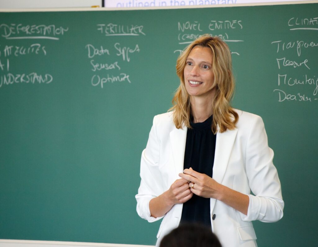 IMD’s Julia Binder publishes The Circular Business Revolution - IMD ...